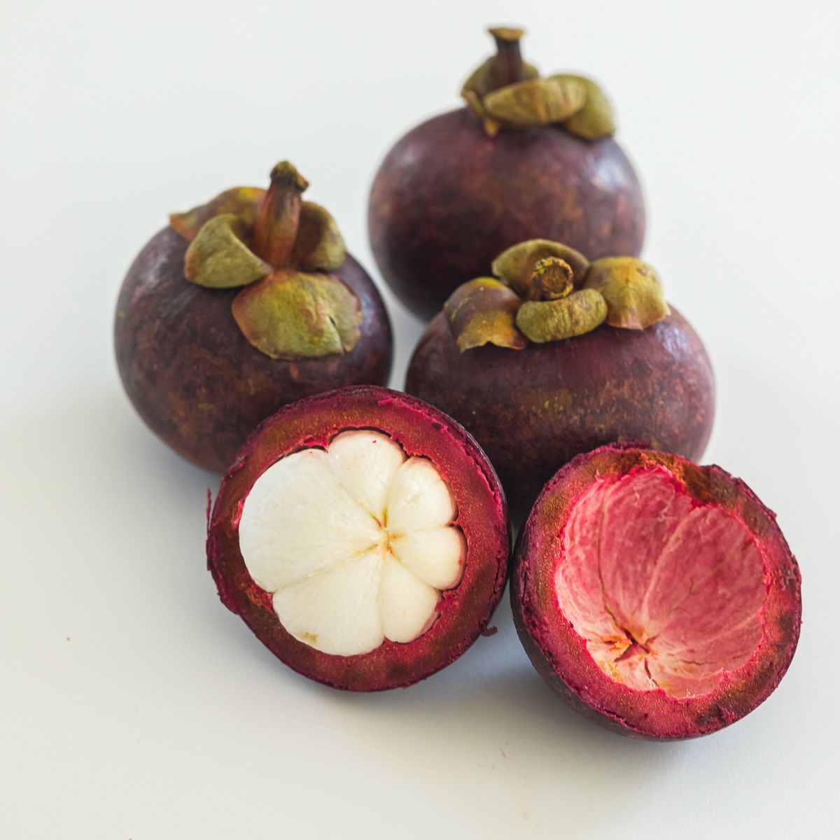 Mangosteen - Know Your Produce