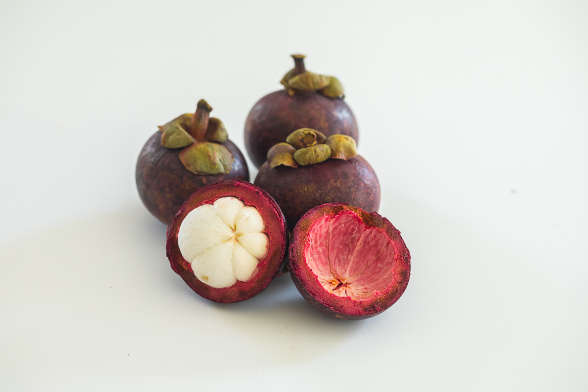Mangosteen - Know Your Produce